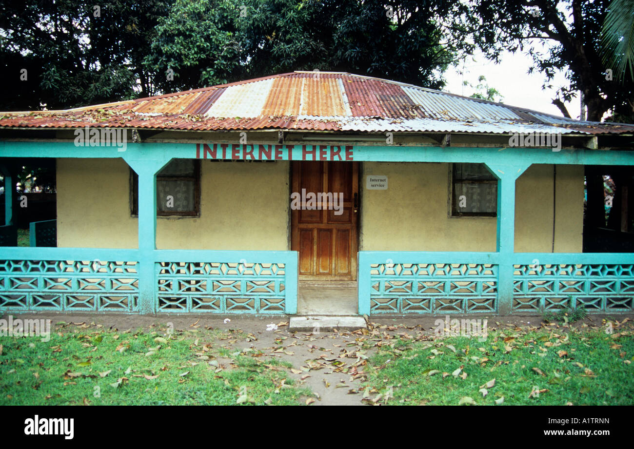 Internet cafe costa rica hi-res stock photography and images - Alamy