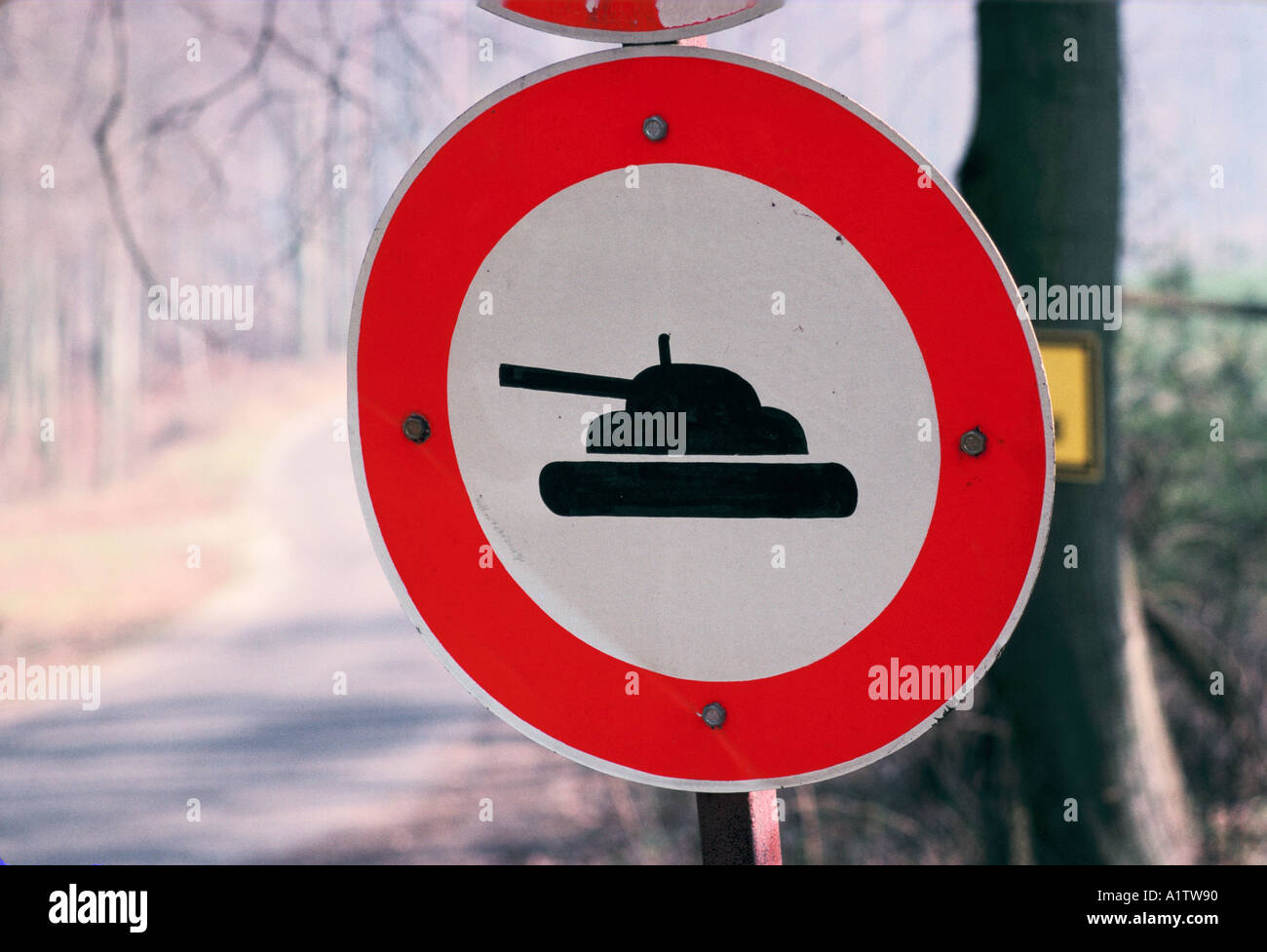 STREETSIGNS IN GERMANY NO TANKS 1990 Stock Photo - Alamy