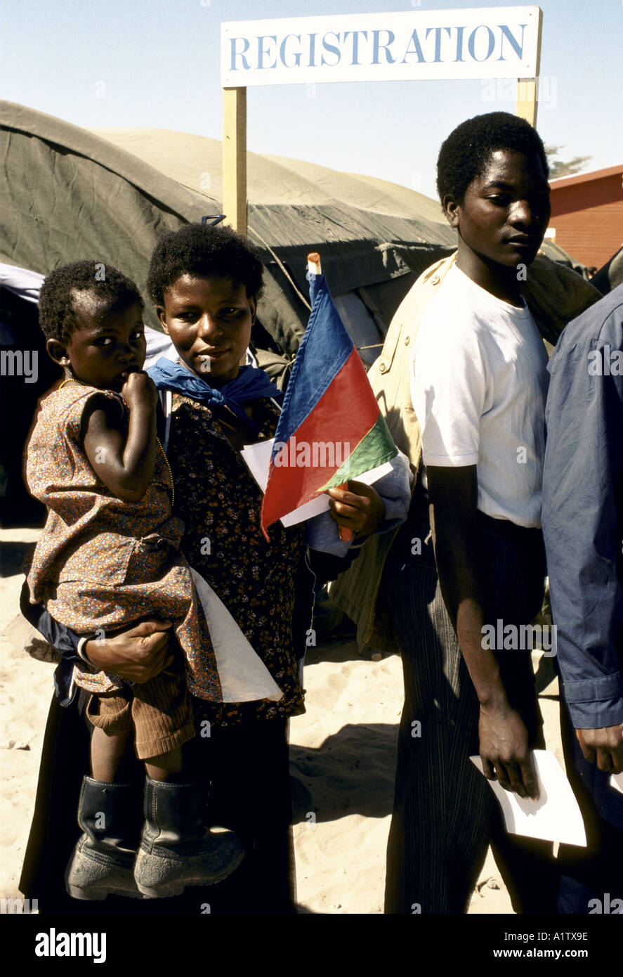 REFUGEES RETURNING FROM ANGOLA REGISTER AT ONGWEDIVA CAMP NAMIBIA Stock ...