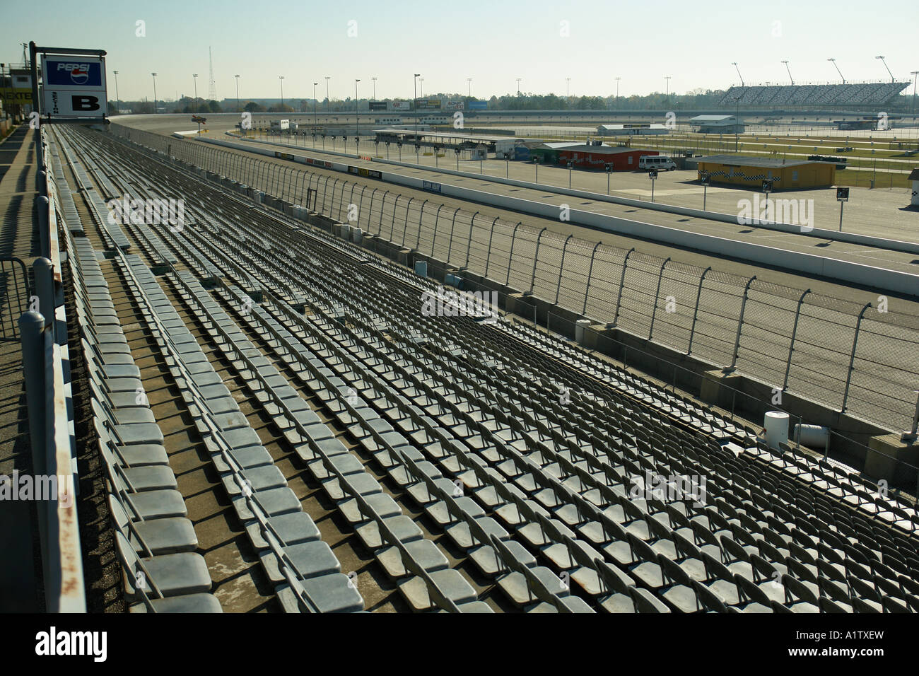 Darlington speedway hi-res stock photography and images - Alamy