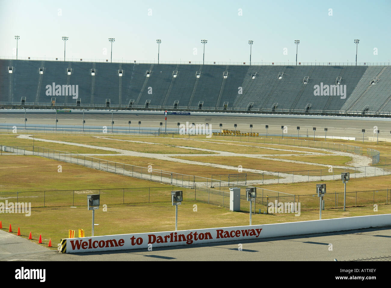 Darlington speedway hi-res stock photography and images - Alamy