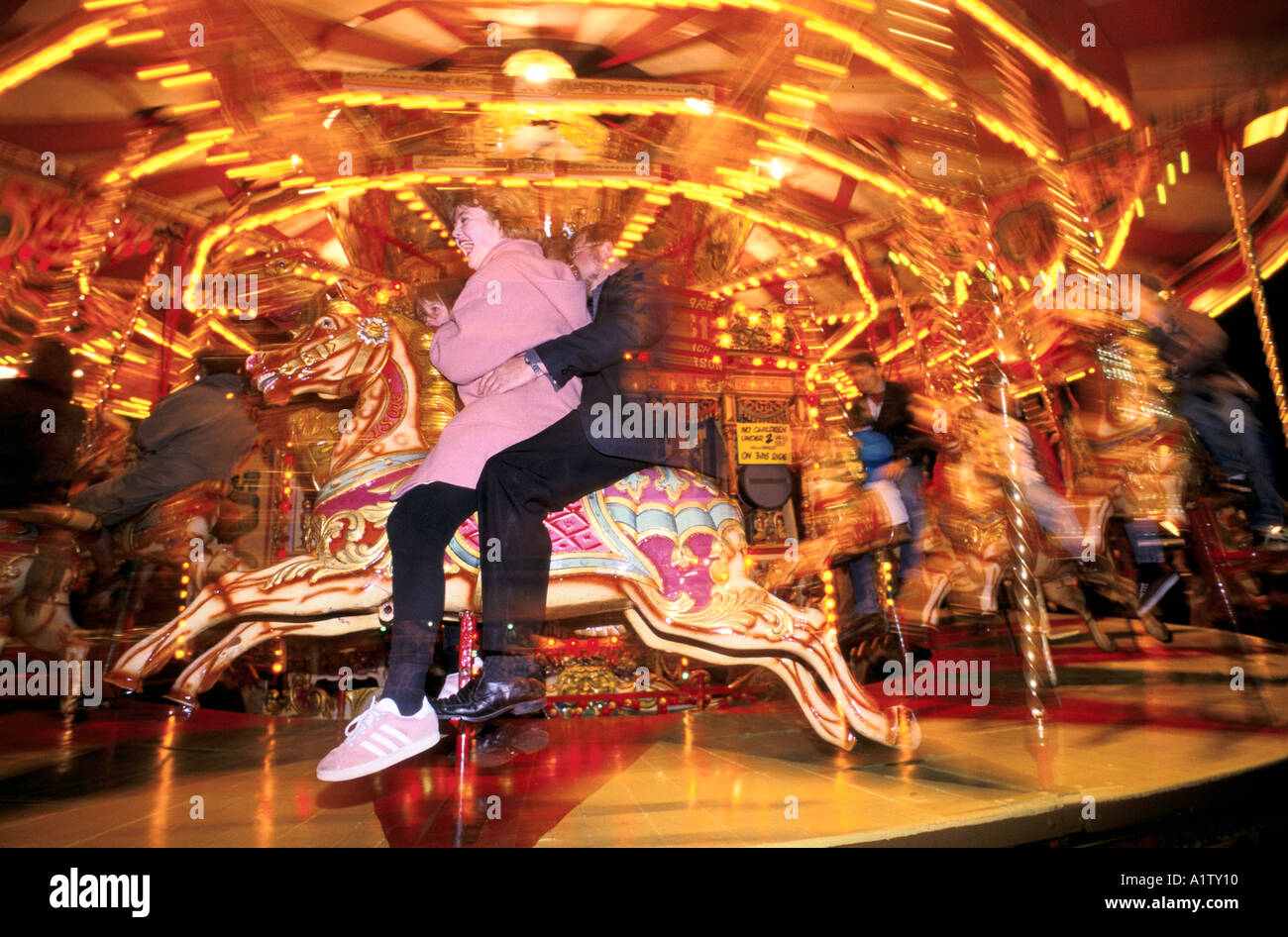 FAIRGROUNDS BANBURY FAIR NOYCE'S GALLOPERS 1996 Stock Photo - Alamy