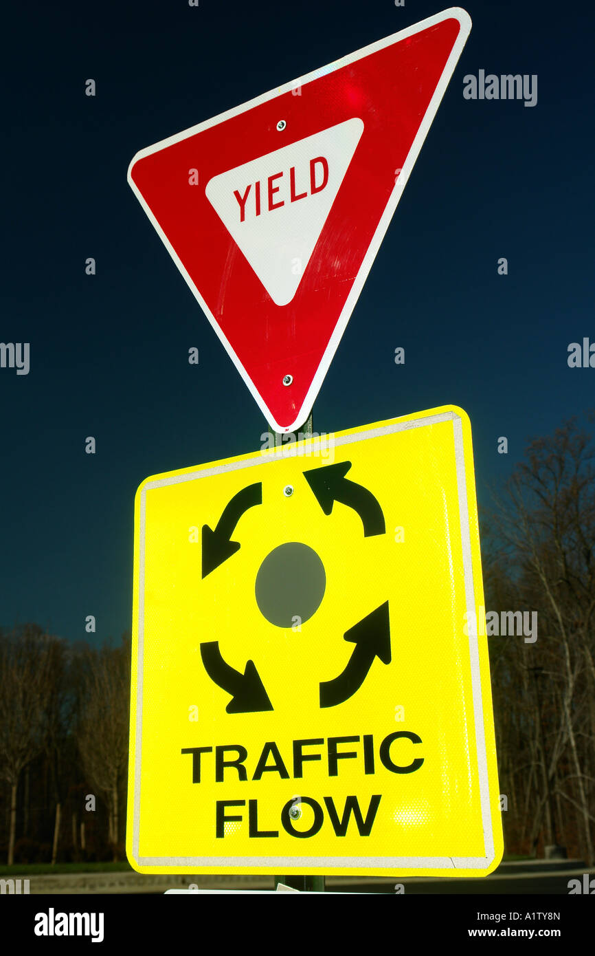 AJD55273, Triangle, VA, Virginia, Yield, round about, circle, traffic ...