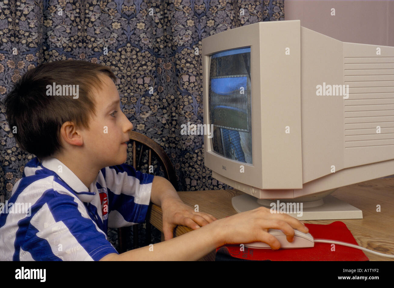 1997 computer hi-res stock photography and images - Alamy