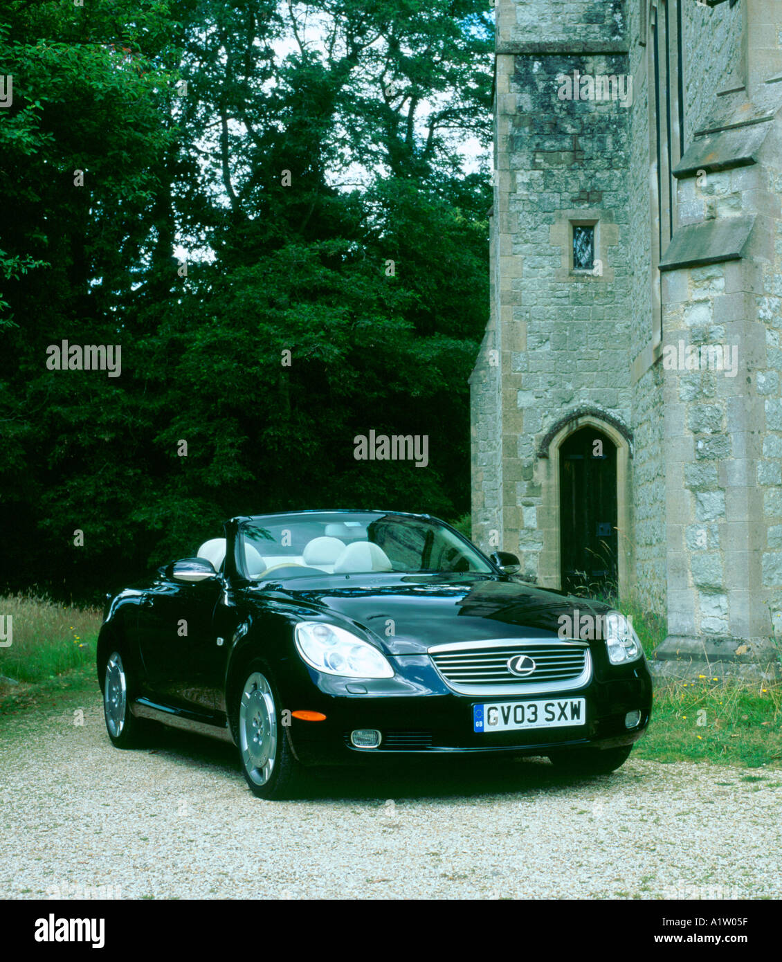 2003 Lexus SC430 4 3L Stock Photo - Alamy