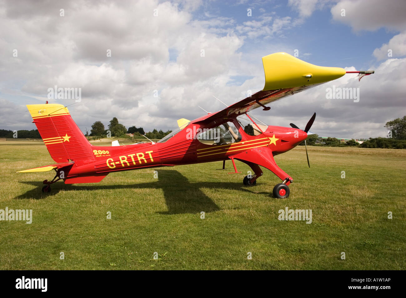 The screw aeroplane hi-res stock photography and images - Alamy