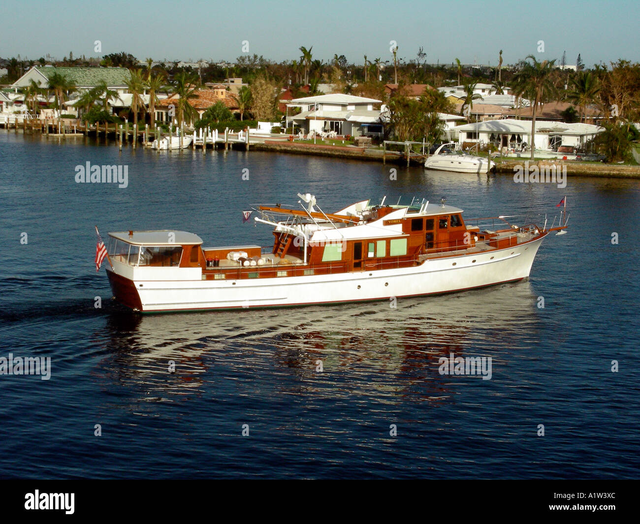 Horizonal view of intracoastal waterway hi-res stock photography and ...