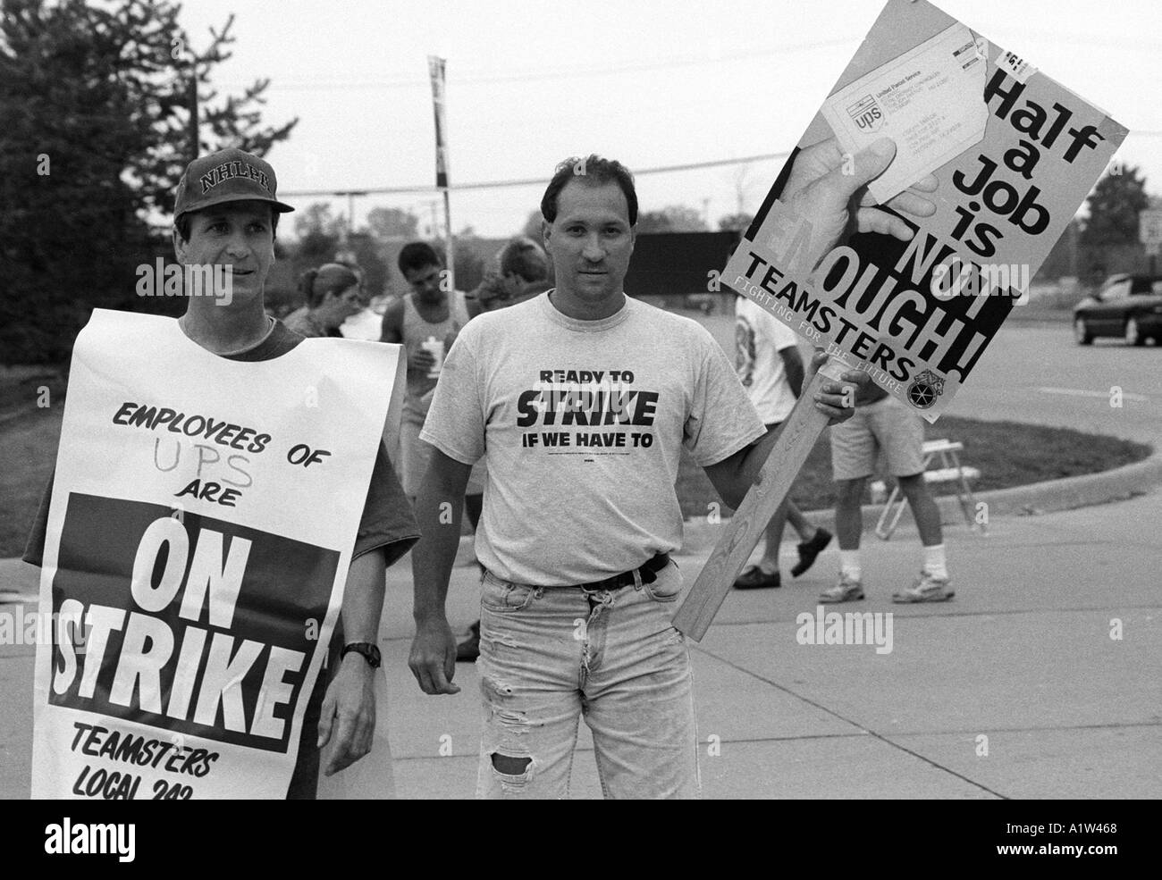 Teamsters negotiations hi-res stock photography and images - Alamy
