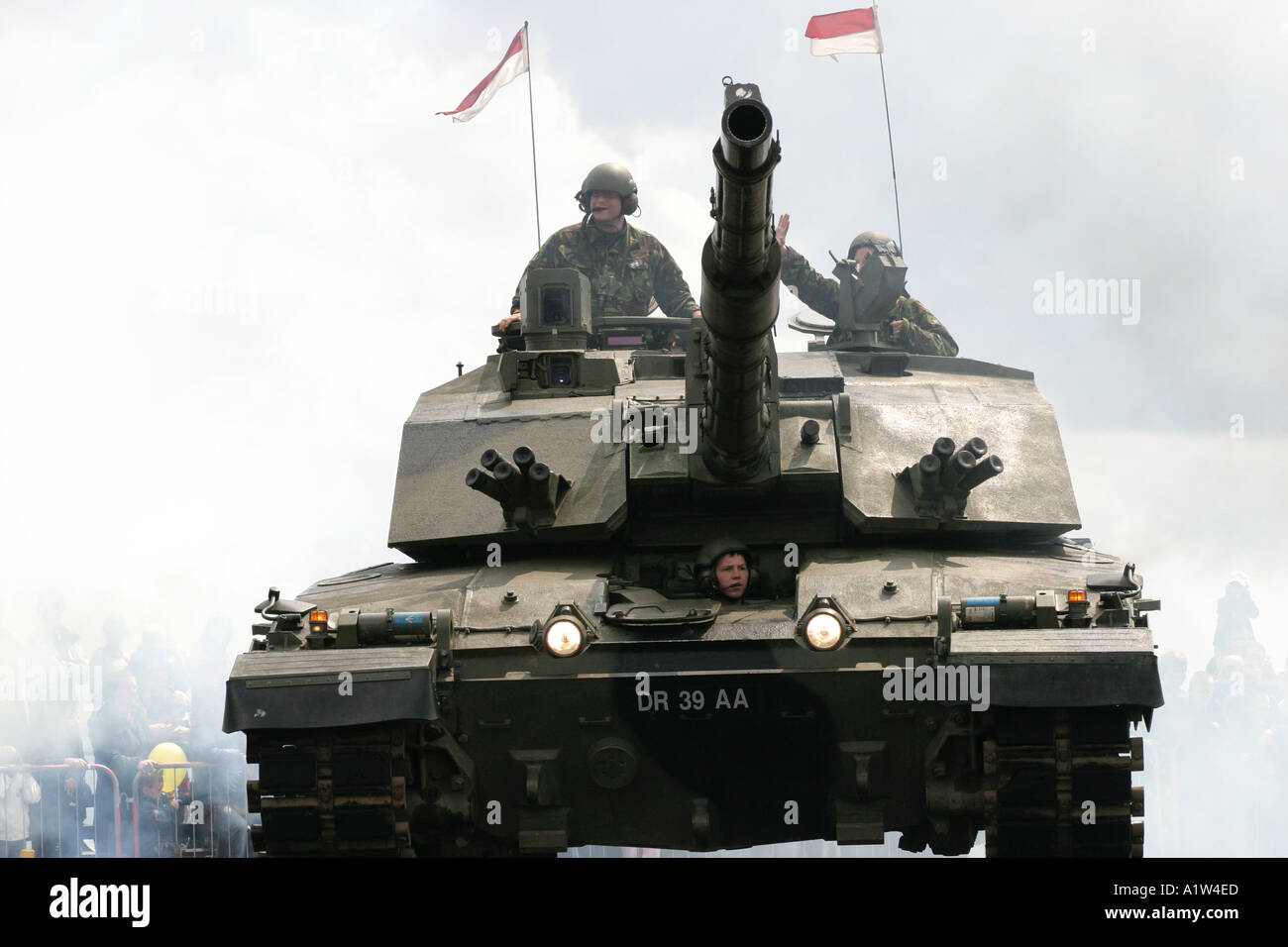 Smoke screen tank hi-res stock photography and images - Alamy