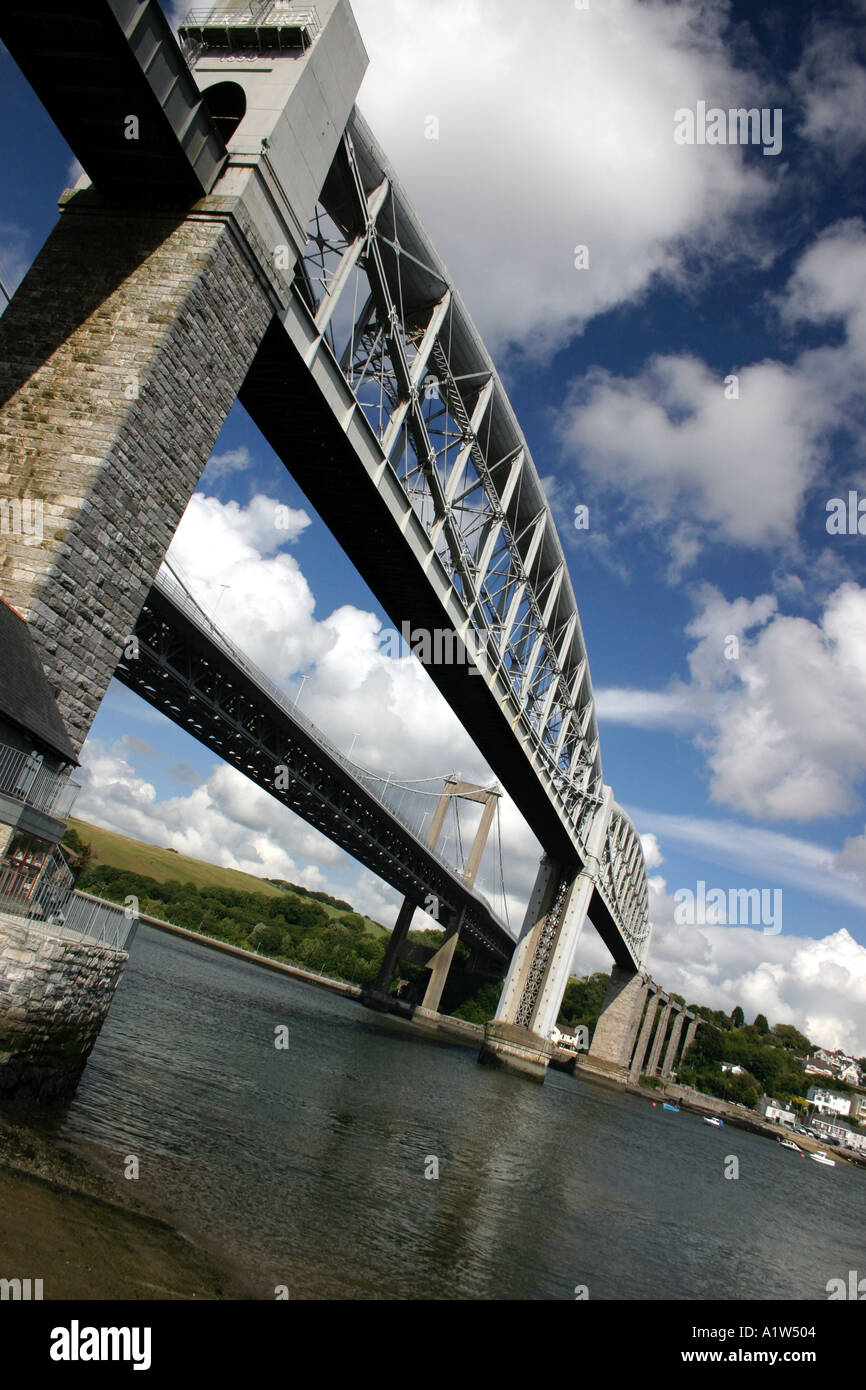 Rail bridges hi-res stock photography and images - Alamy