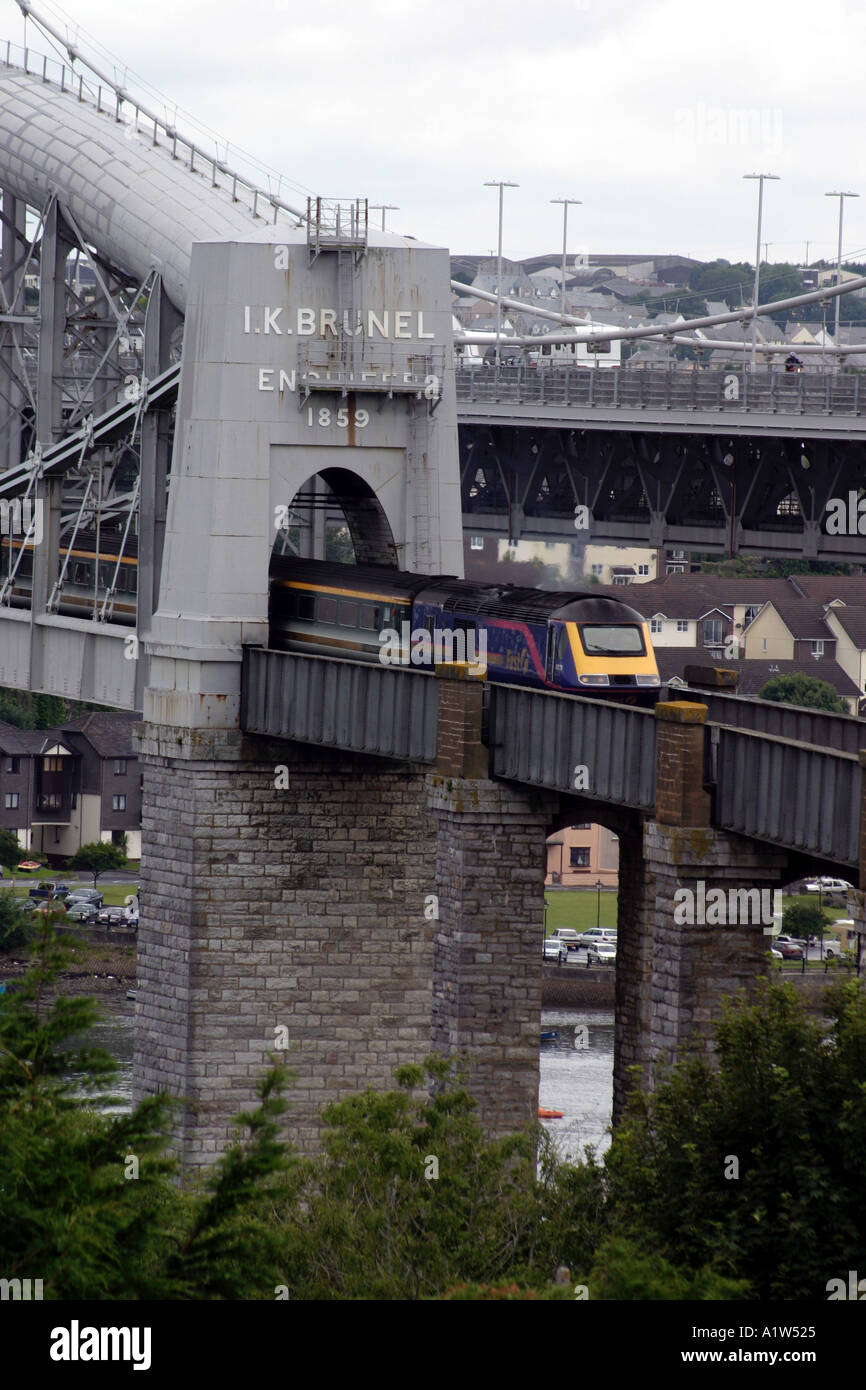 Tamar rail bridge hi-res stock photography and images - Alamy
