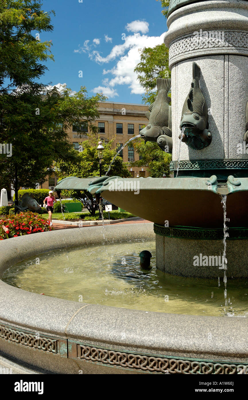 Charlestown city square park hi-res stock photography and images - Alamy