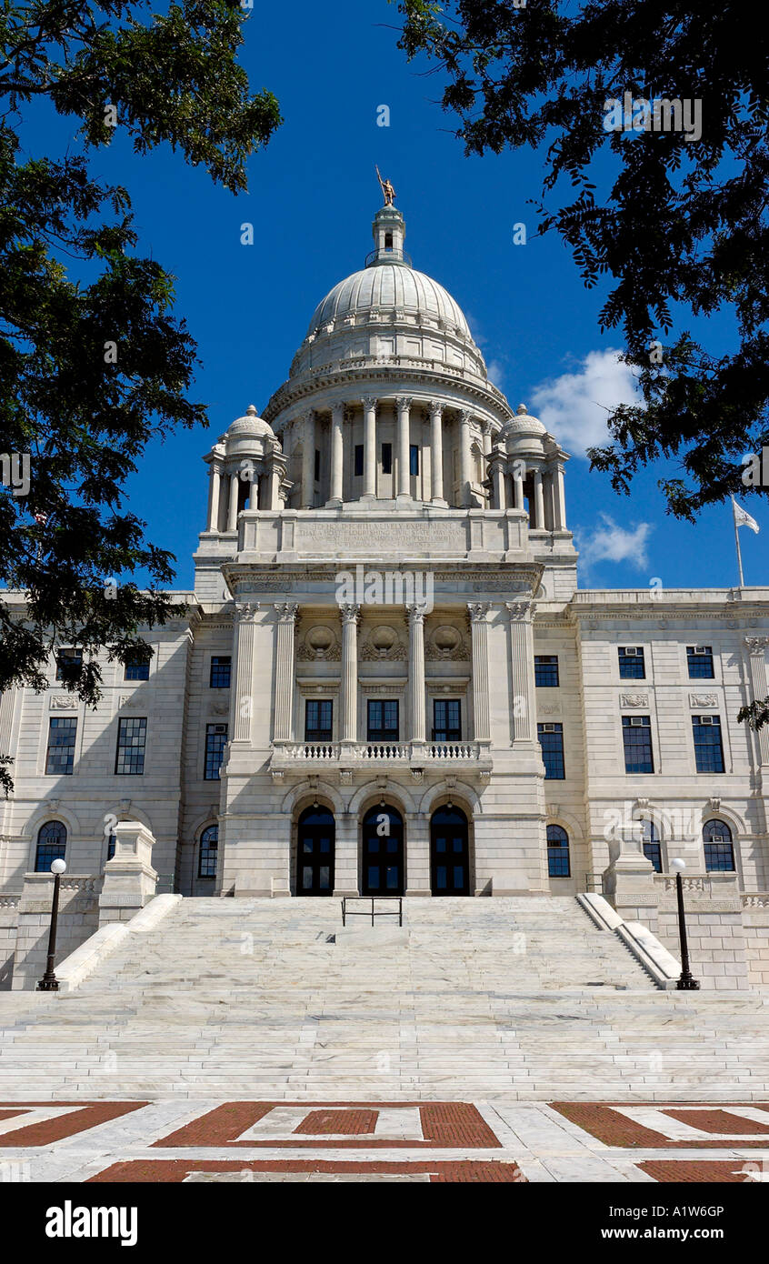 Providence state capitol steps hi-res stock photography and images - Alamy
