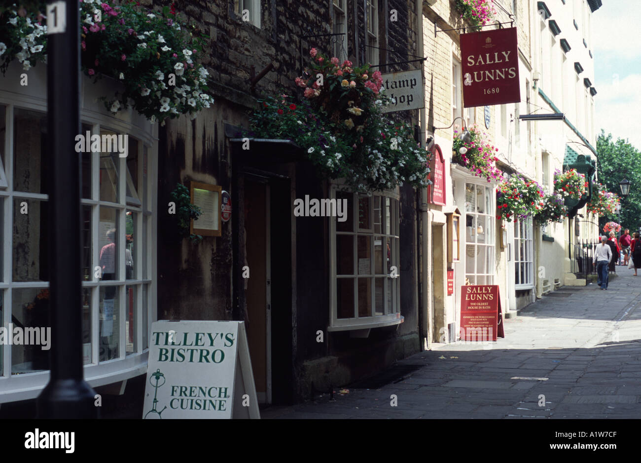 Tillys restaurant hi-res stock photography and images - Alamy