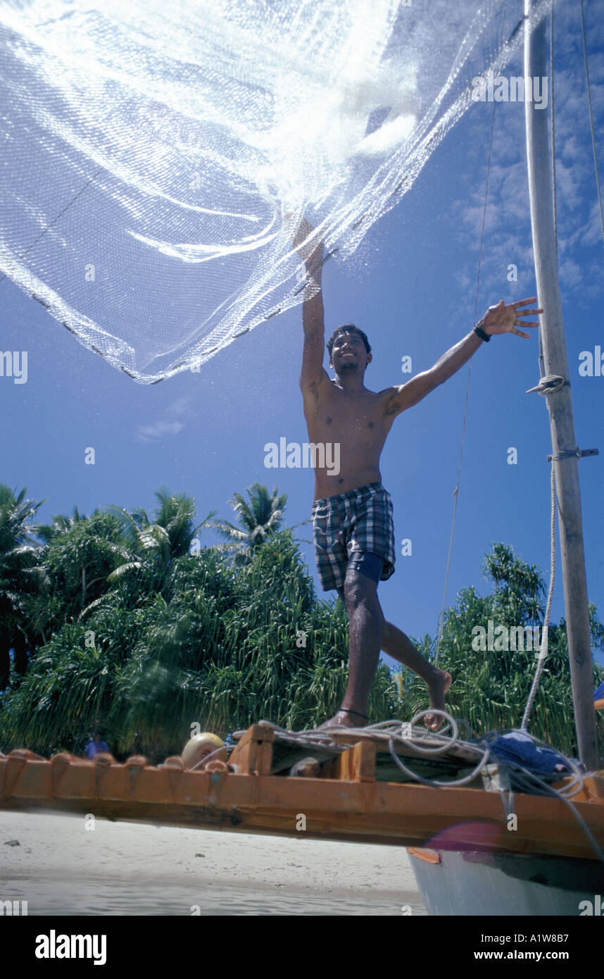 Micronesia outrigger hi-res stock photography and images - Alamy