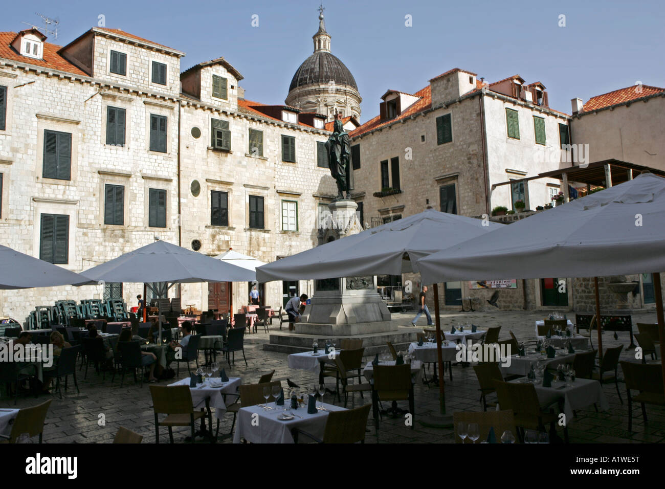 Gundulic statue at Gundulic Square + cathedral, Dubrovnik, Croatia ...