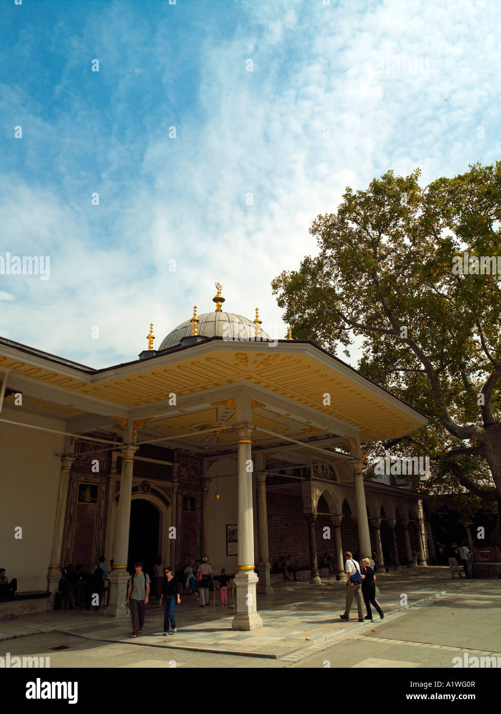 The Gate of Felicity in Topkapi Palace in Istanbul Stock Photo - Alamy