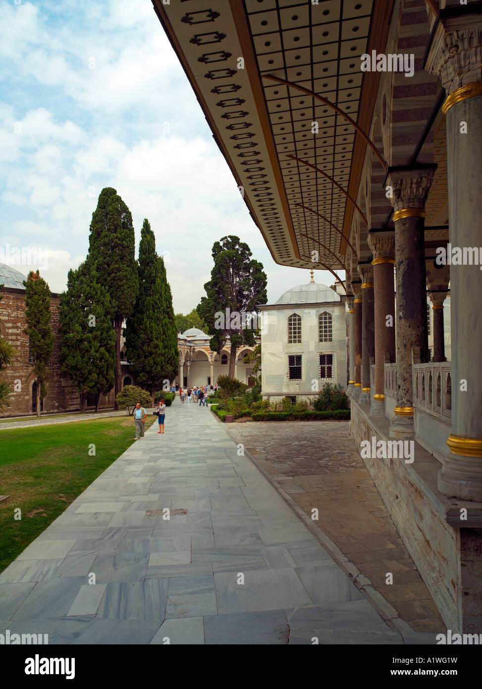 Audience Chamber and Library of Ahmet III in Topkapi palace in Istanbul ...