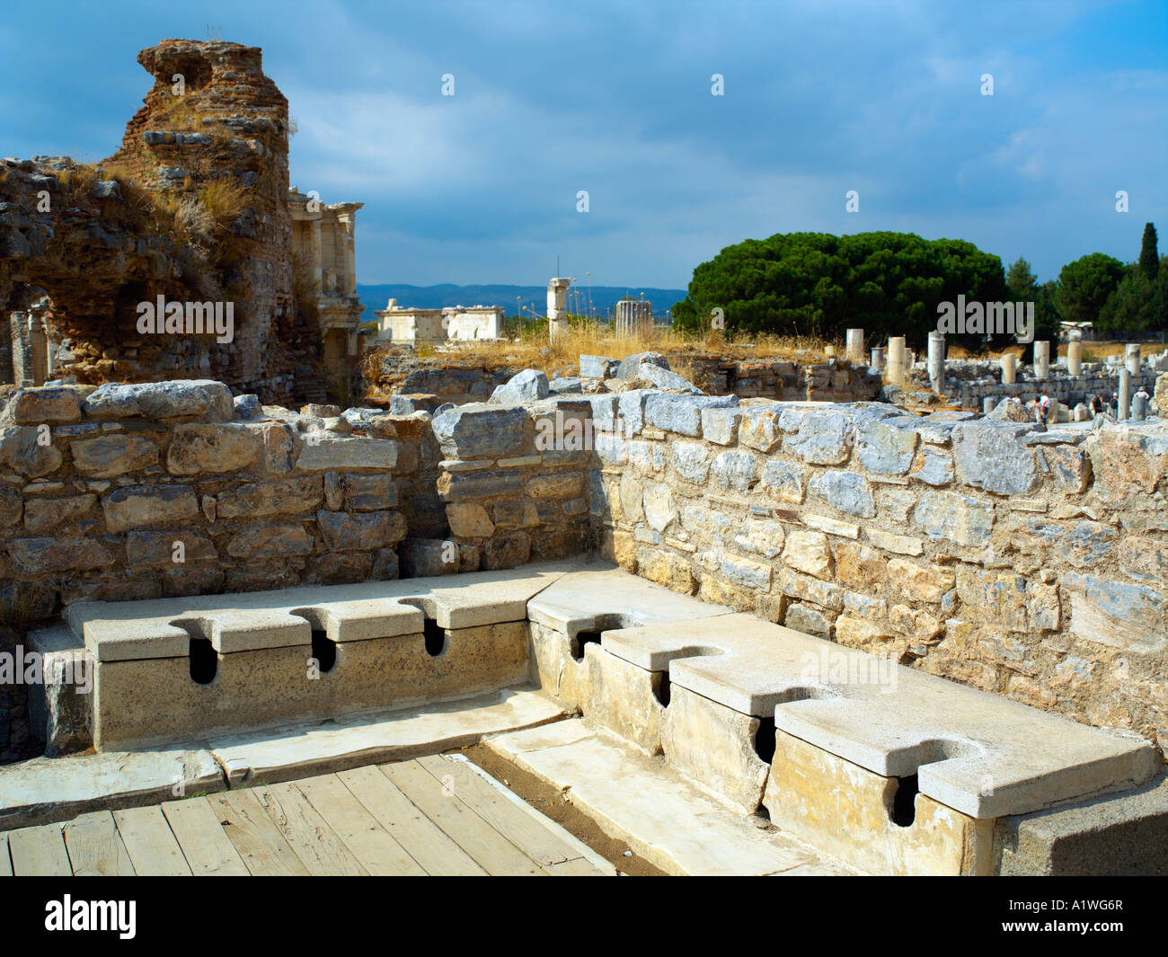 Roman toilets hi-res stock photography and images - Alamy