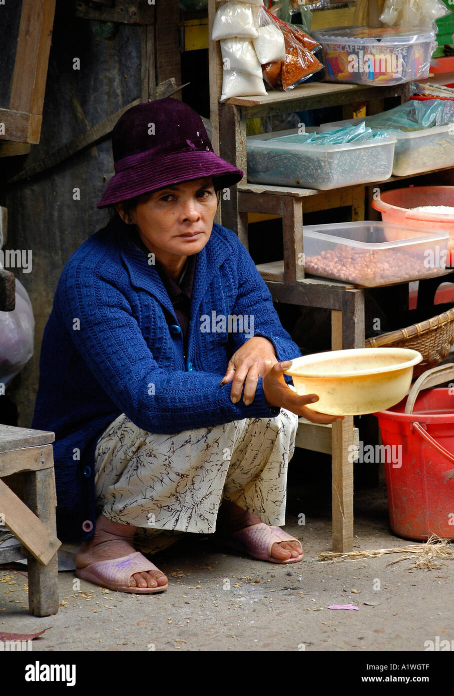 Begging chair hi-res stock photography and images - Alamy