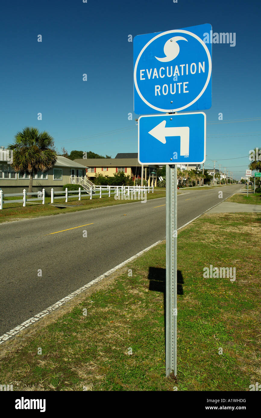 Hurrican evacuation route sign hi-res stock photography and images - Alamy