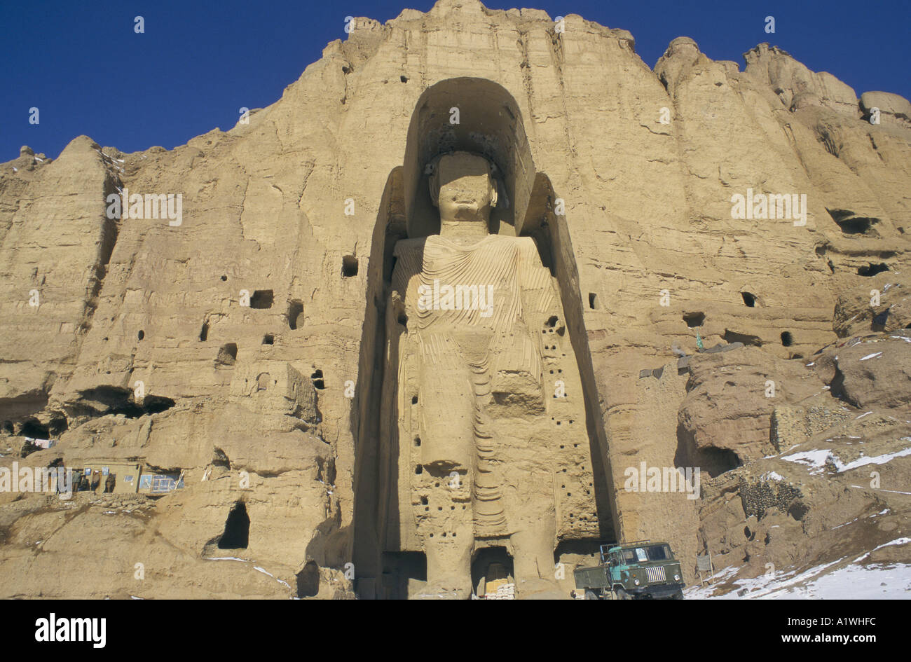 Bamiyan buddha hi-res stock photography and images - Alamy