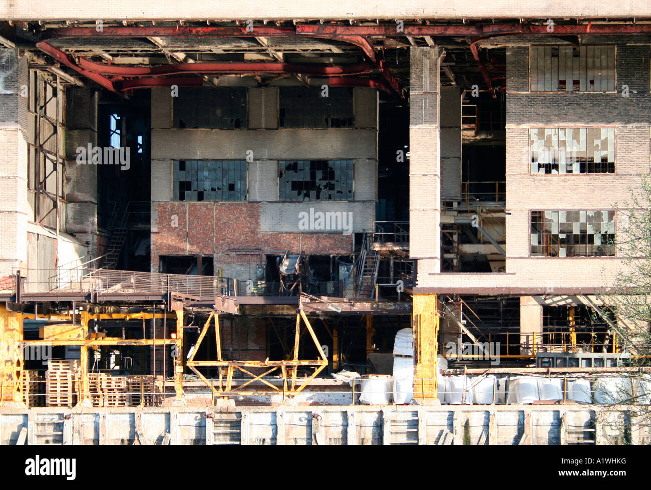 Derelict factory, Brunner Mond, Winnington, Northwich, Cheshire, UK ...