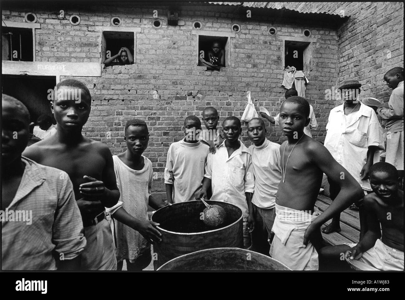 RWANDA KIGALI 1995 YOUNG BOYS IN PRISON ACCUSED OF INVOLVEMENT IN THE ...