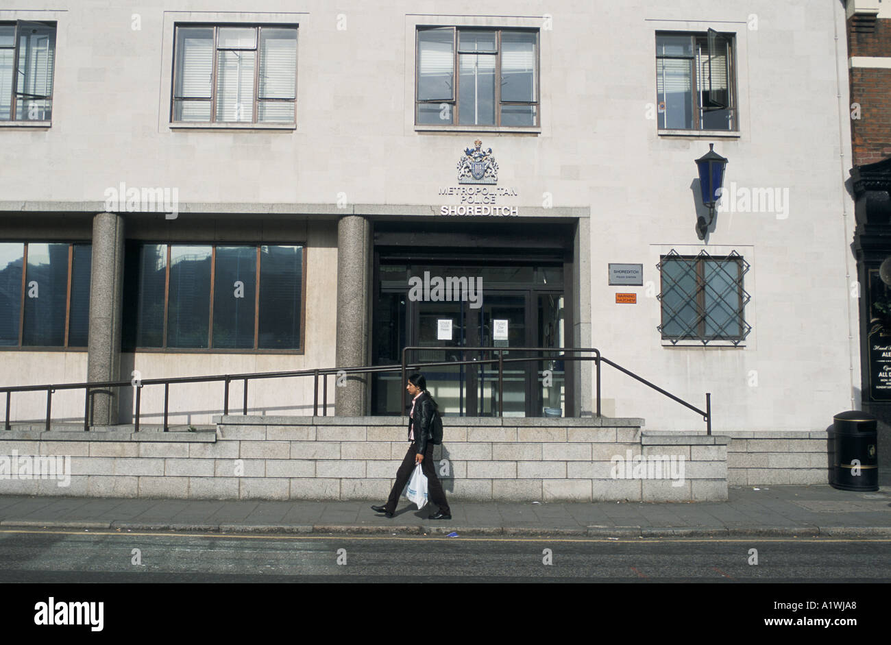 Shoreditch police station hi-res stock photography and images - Alamy