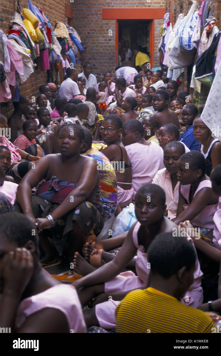 Women prison cell hi-res stock photography and images - Alamy