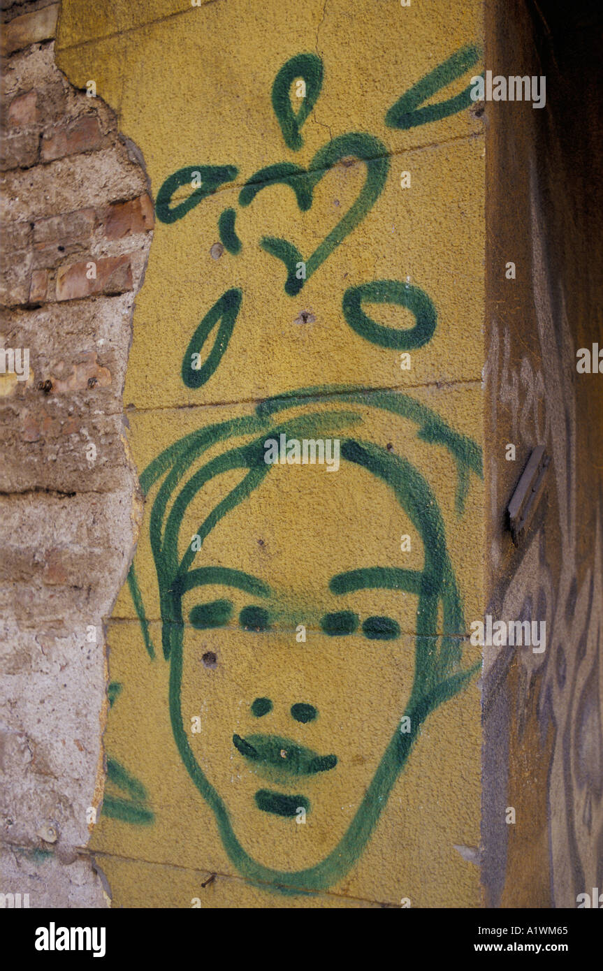 Radiating love hi-res stock photography and images - Alamy