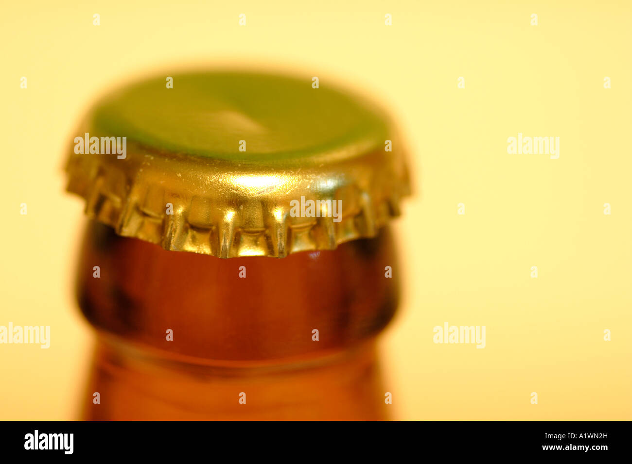Beer bottle top and cap close up Stock Photo - Alamy