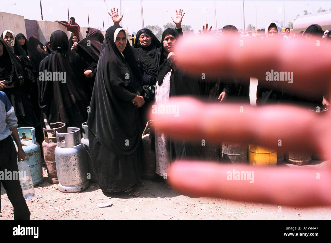Iraq extreme heat hi-res stock photography and images - Alamy