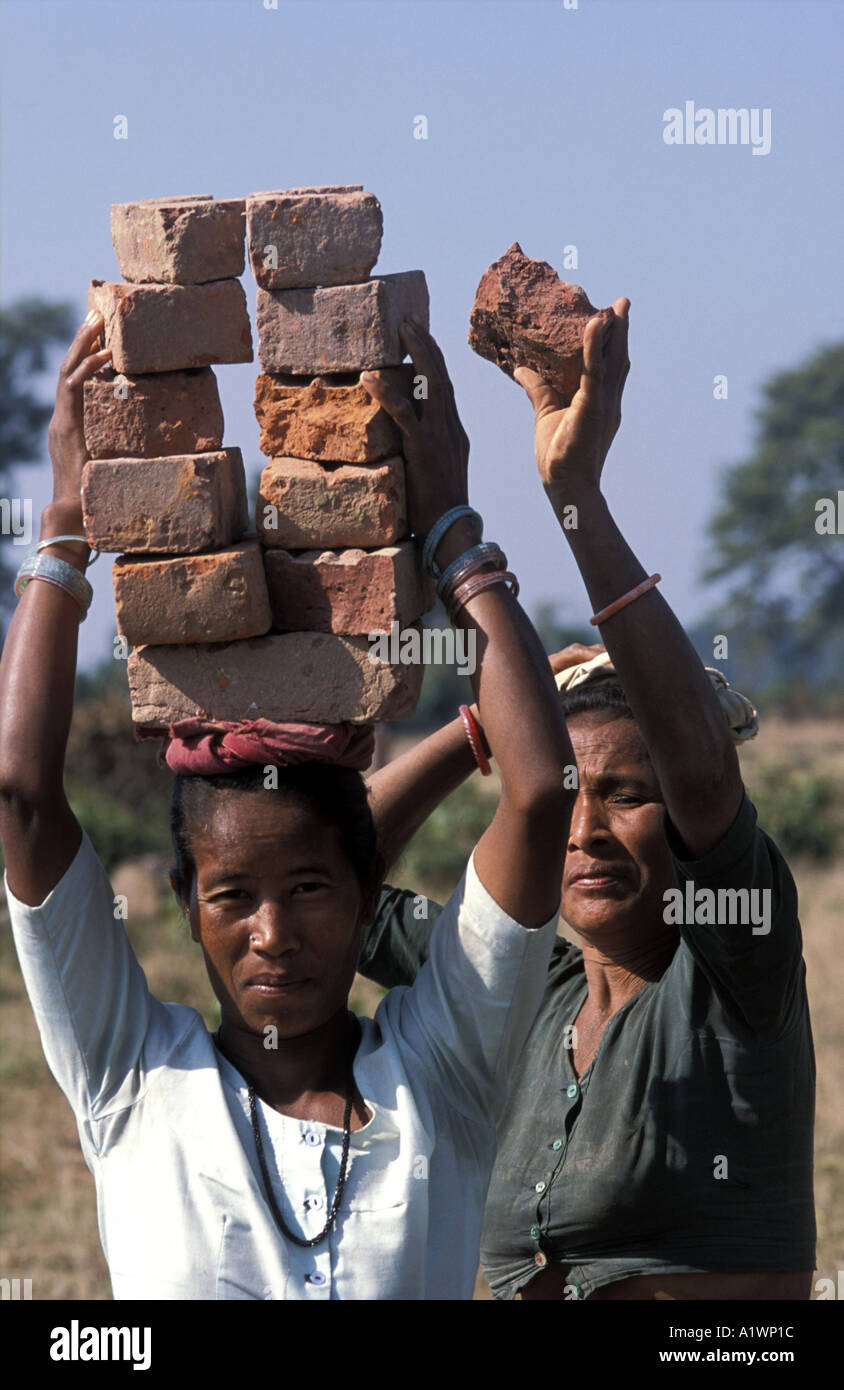 Load carriers hi-res stock photography and images - Alamy