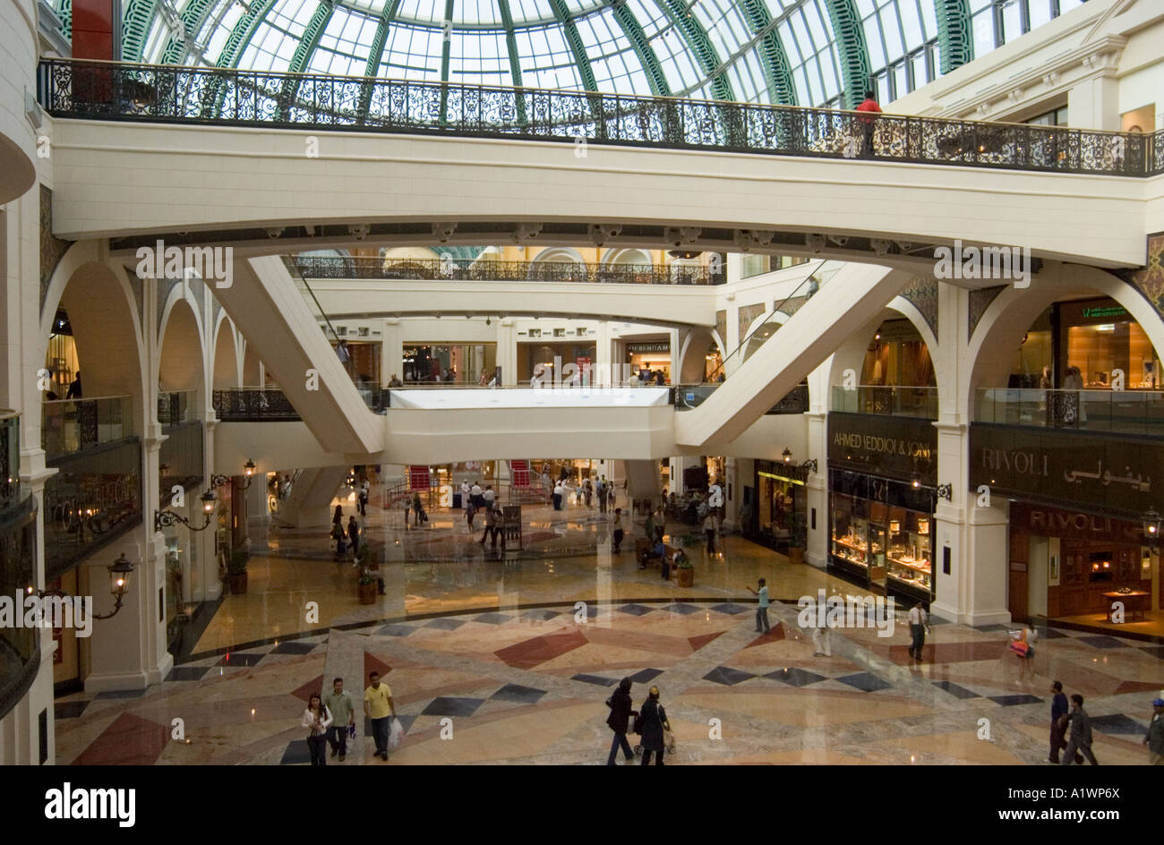 Mall of the Emirates Dubai Stock Photo - Alamy
