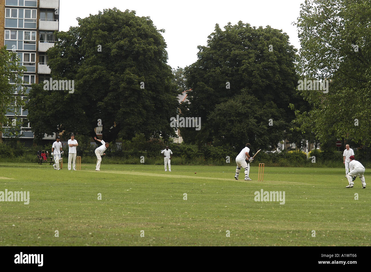 Cricket london hi-res stock photography and images - Alamy