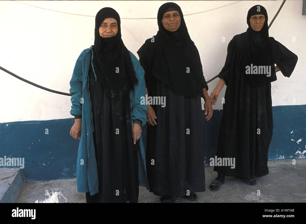 Iraqi women hi-res stock photography and images - Alamy