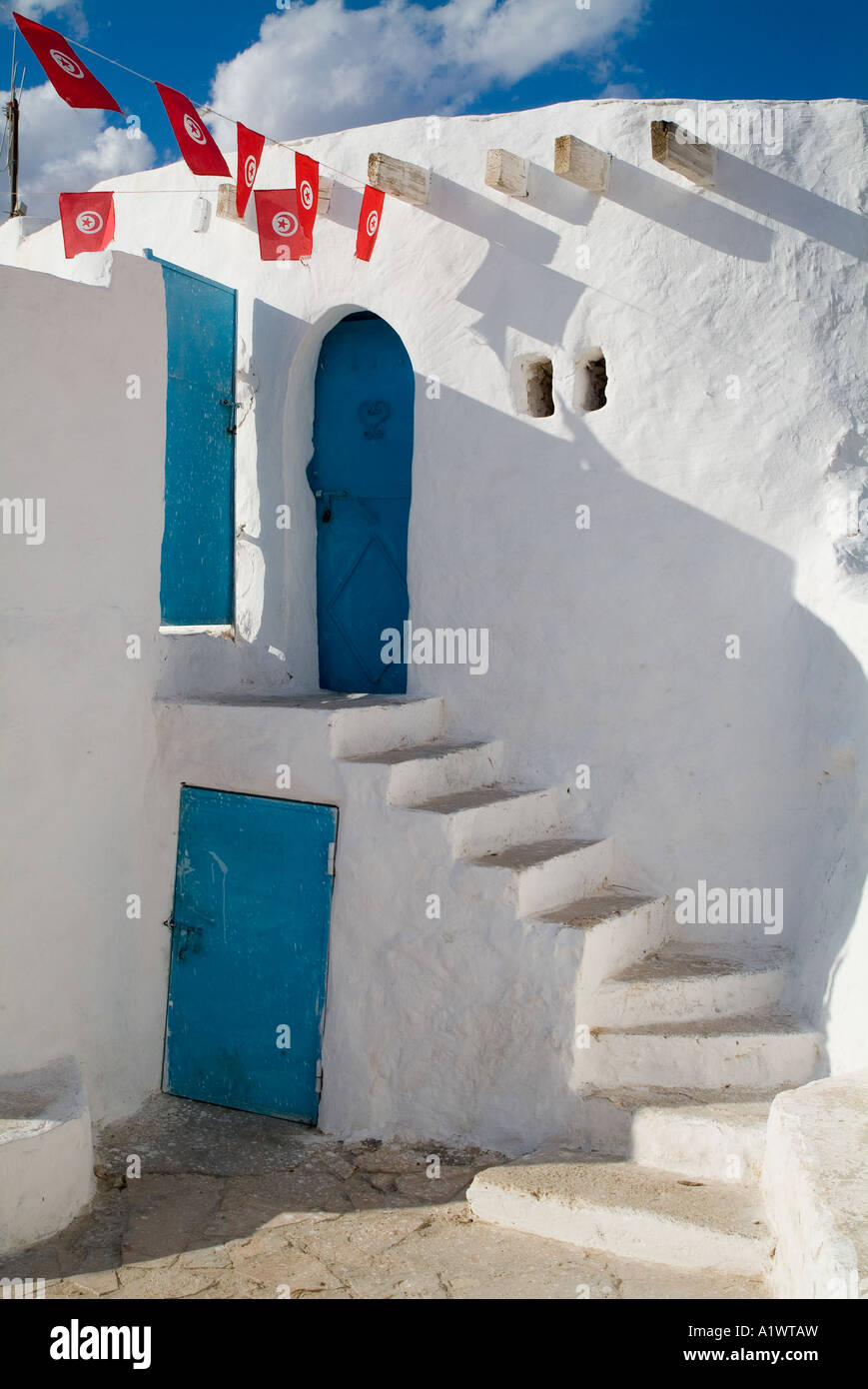 Tamezret. Traditional Berber village Stock Photo - Alamy