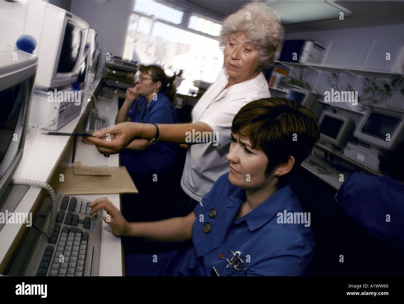 NURSES LEARNING TO USE COMPUTER TECHNOLOGY ST MARY S HOSPITAL ...
