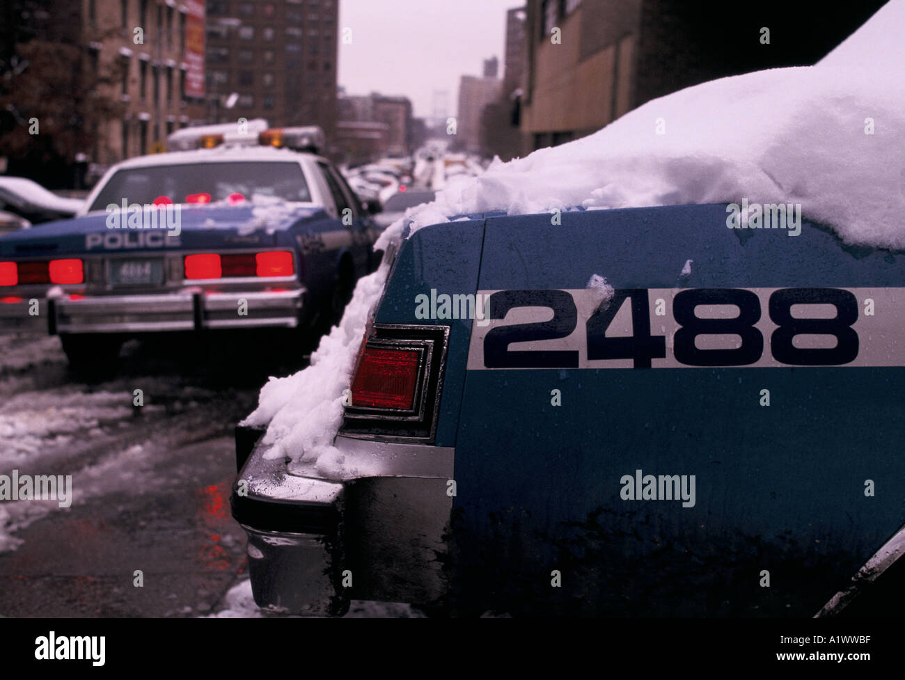 Police car snow america hi-res stock photography and images - Alamy