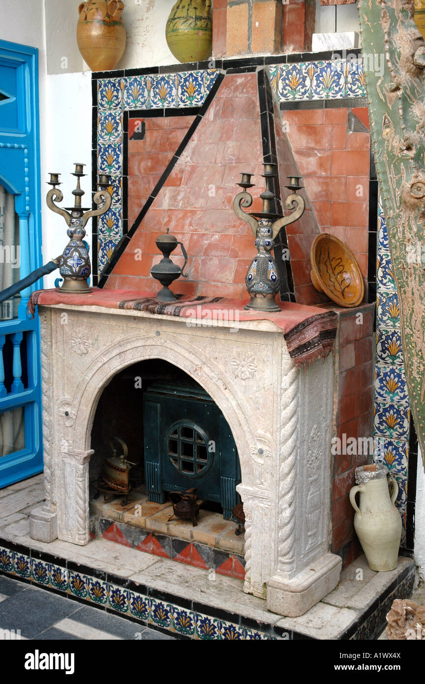 Traditional arabic fireplace hi-res stock photography and images - Alamy