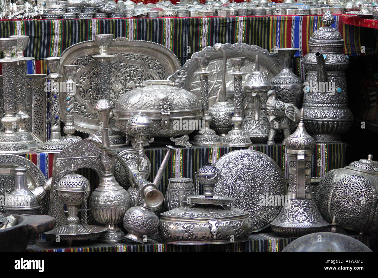 Silver in the Old Mutrah Souq, Mutrah, Muscat, Oman Stock Photo - Alamy