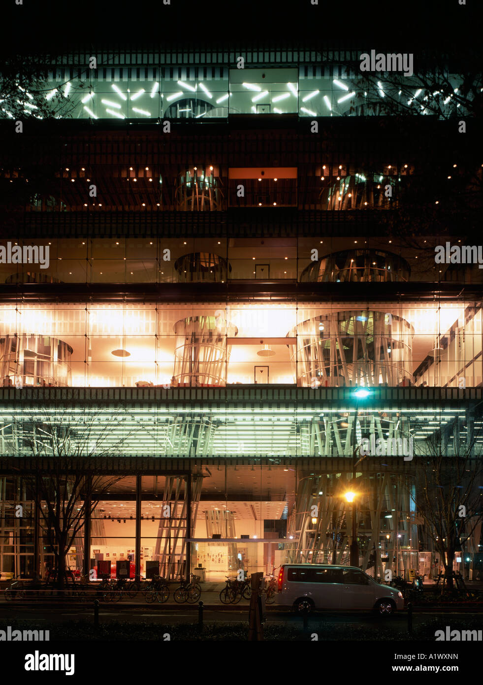 Sendai Mediatheque, multi Architect: Toyo Ito Stock Photo - Alamy