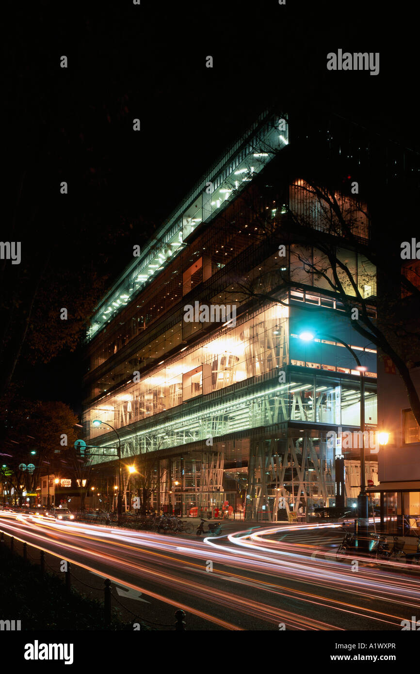 Sendai Mediatheque, multi Architect: Toyo Ito Stock Photo - Alamy