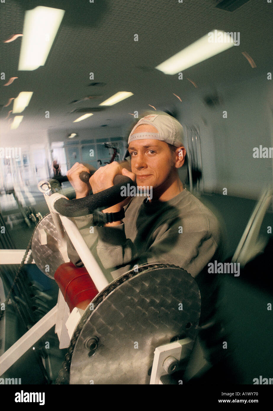 Keep fit man pain hi-res stock photography and images - Alamy