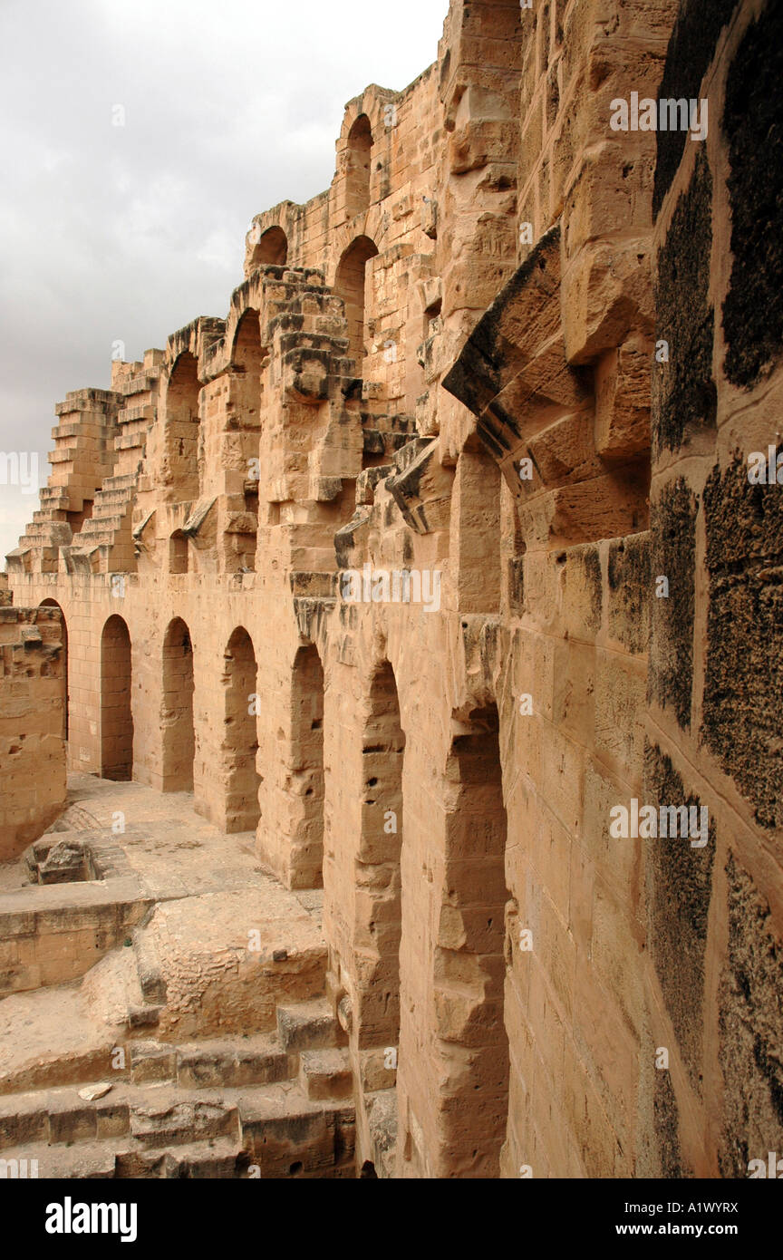 Inside el jem roman amphitheater hi-res stock photography and images ...