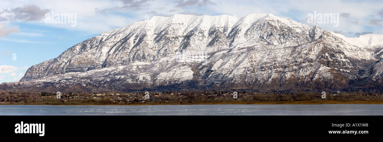 cascade Mountain Utah Valley Utah snow Stock Photo - Alamy