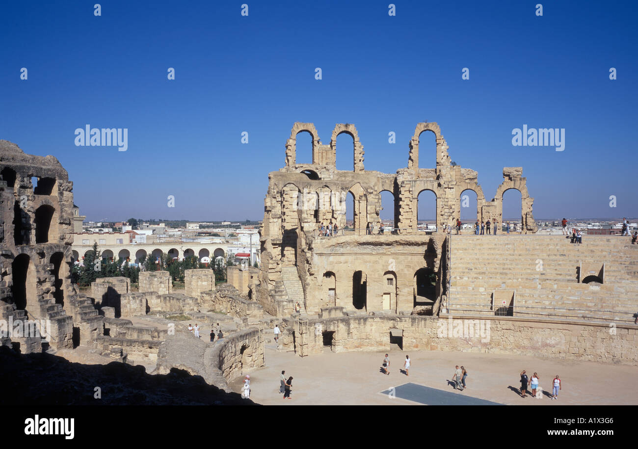 Carthage amphitheater ruins hi-res stock photography and images - Alamy