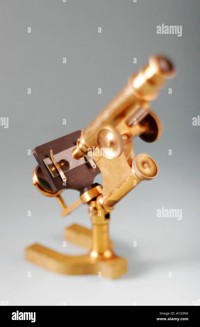 Brass microscope hi-res stock photography and images - Alamy