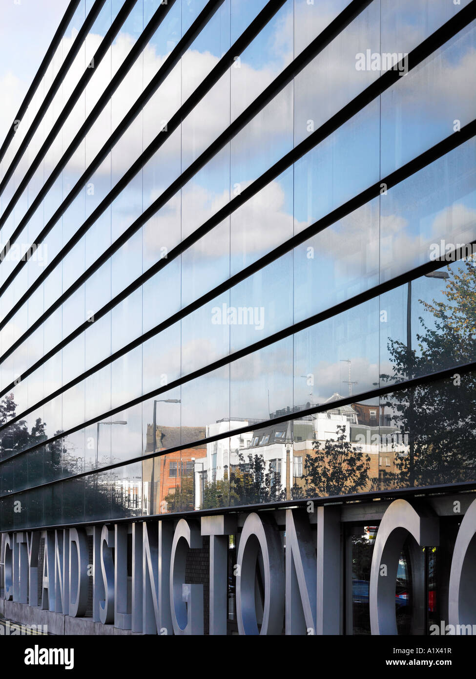 Islington college hi-res stock photography and images - Alamy